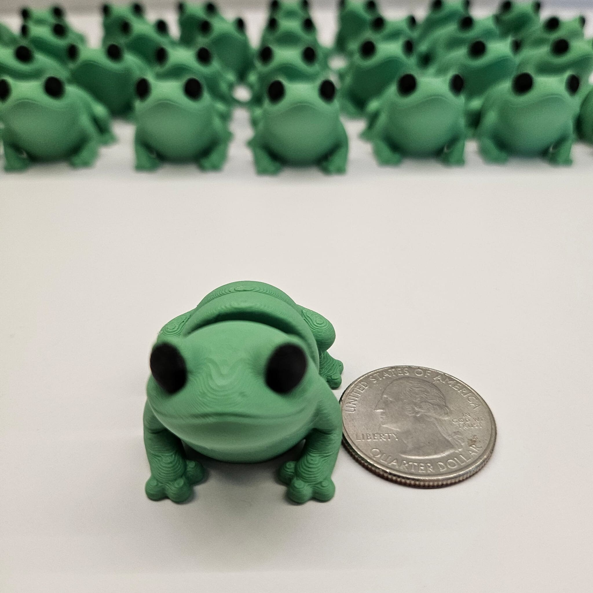 3D Printed Articulated Baby Frog Articulated Flexible Fidget Toy 3D ...