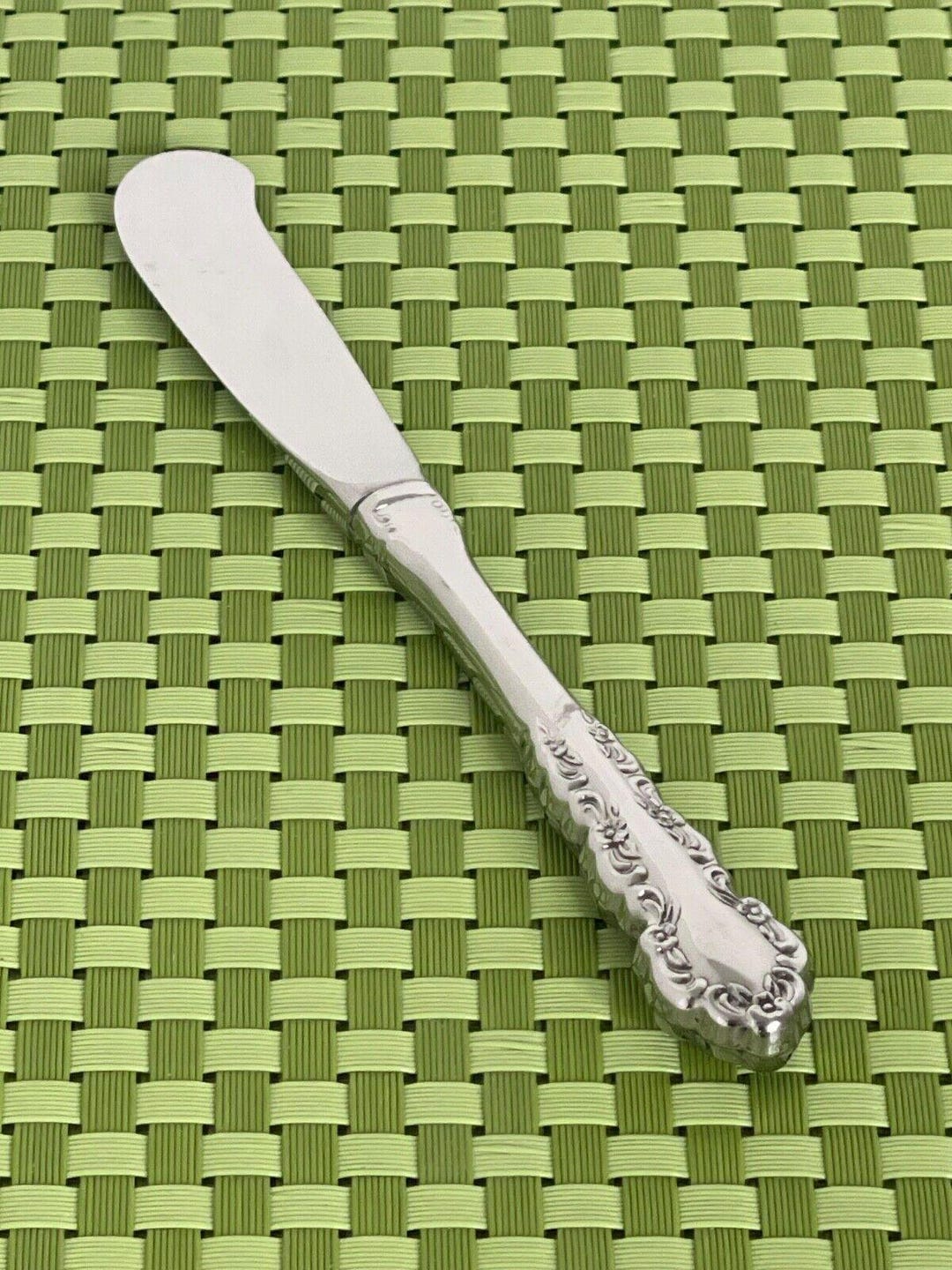 Oneida SHELLEY Stainless Butter Spreader Heirloom Cube Glossy USA ...