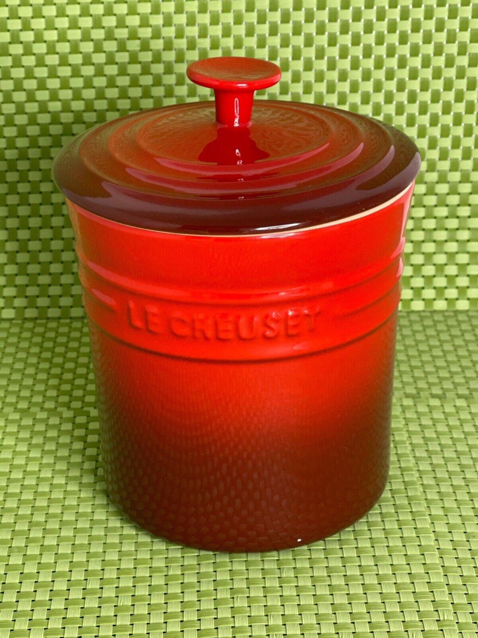 Le Creuset CERISE Red Stoneware 2.5 Quart Canister Storage Jar With Lid ...