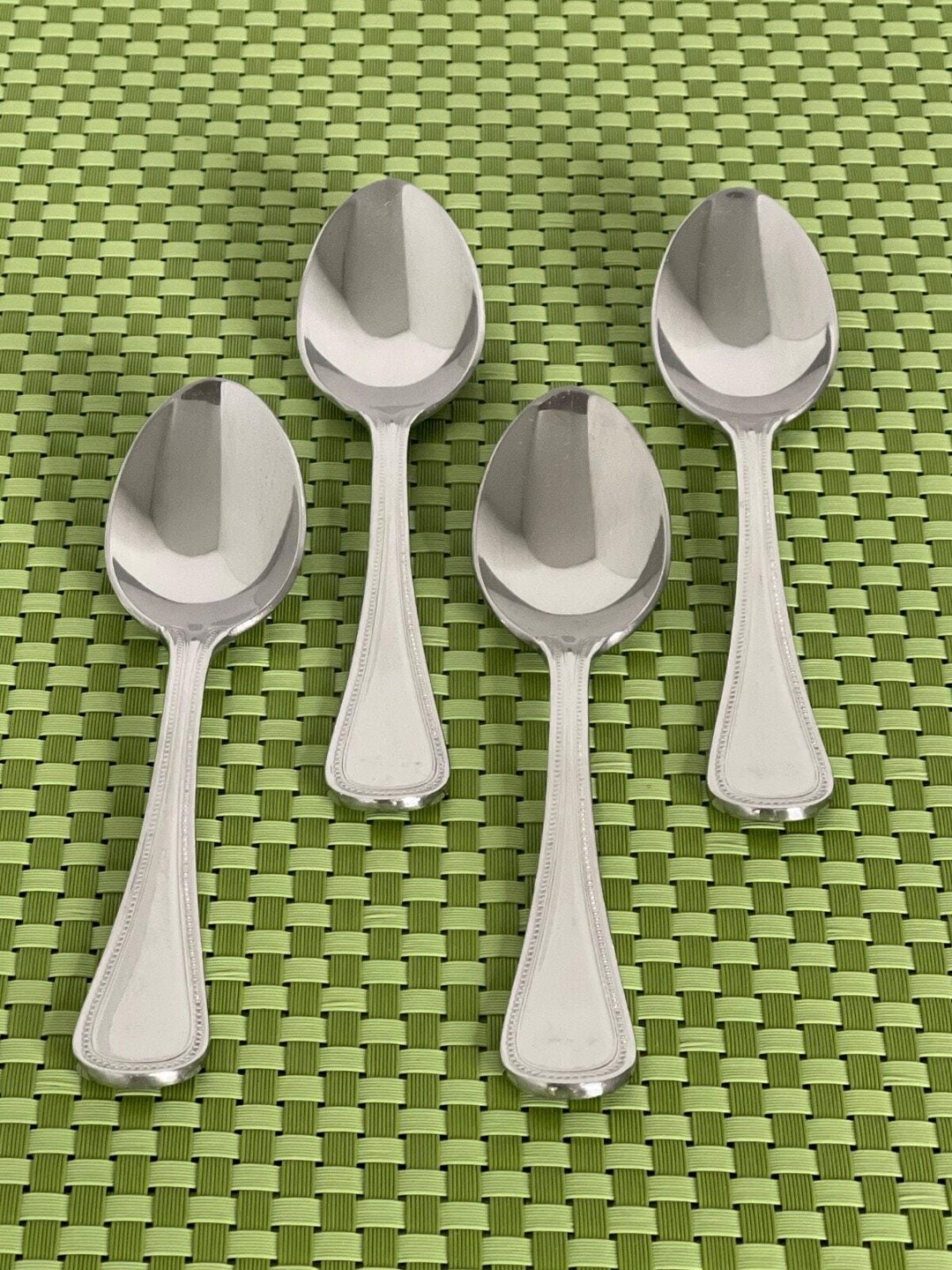 Reed & Barton GRAND HOTEL II Stainless 4 Oval Soup Spoons 18/10 Glossy ...