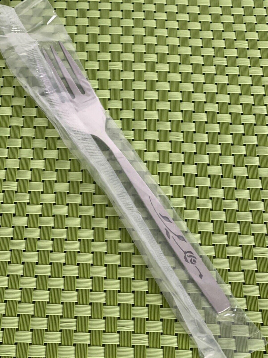 Oneida CAPISTRANO Stainless Dinner Fork Oneidacraft Deluxe Rose NEW ...