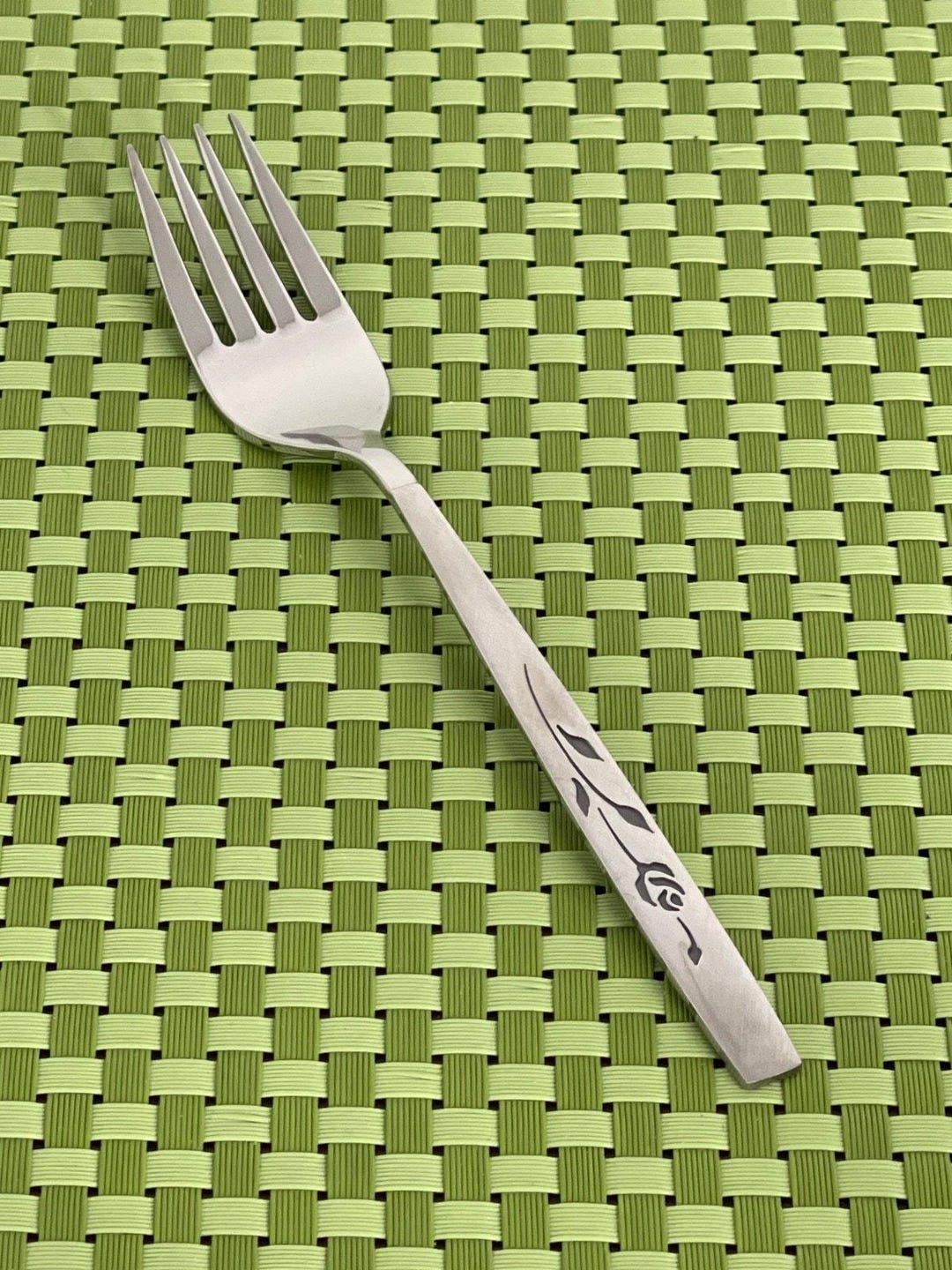 Oneida CAPISTRANO Stainless Dinner Fork Oneidacraft Deluxe Rose ...