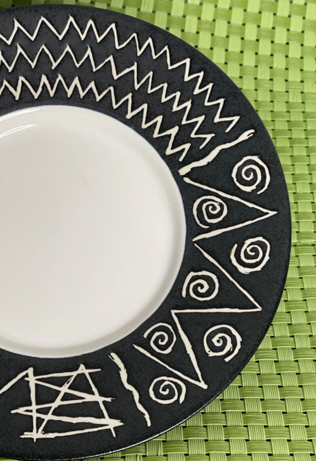 Habitat SCRAFFITO Stoneware White Geometric on Black Band Saucer - 6 1/ ...