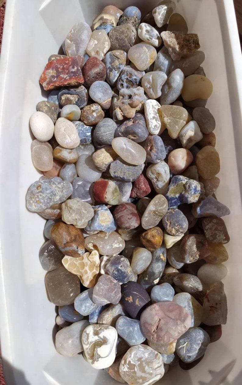 Rough,waterwashed,selected Agates,chalcedonies,thundereggs,jaspers From ...
