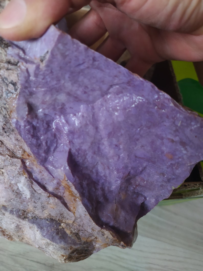 Raw Turkish Purple Jade: Turkiyenite for Lapidary - Etsy Hong Kong