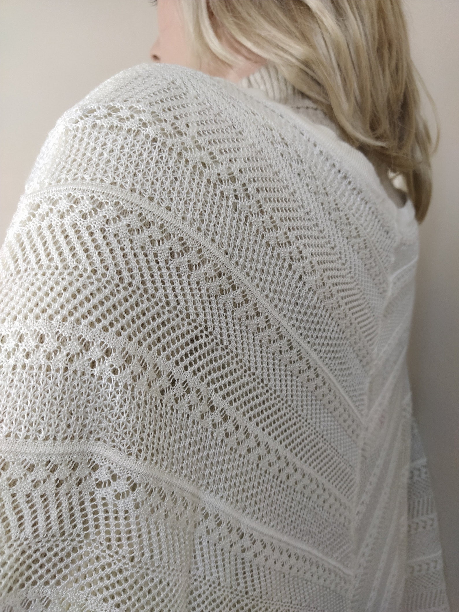 Women Lightweight Poncho, Thin Lace Poncho, Crochet White Poncho, Ivory ...
