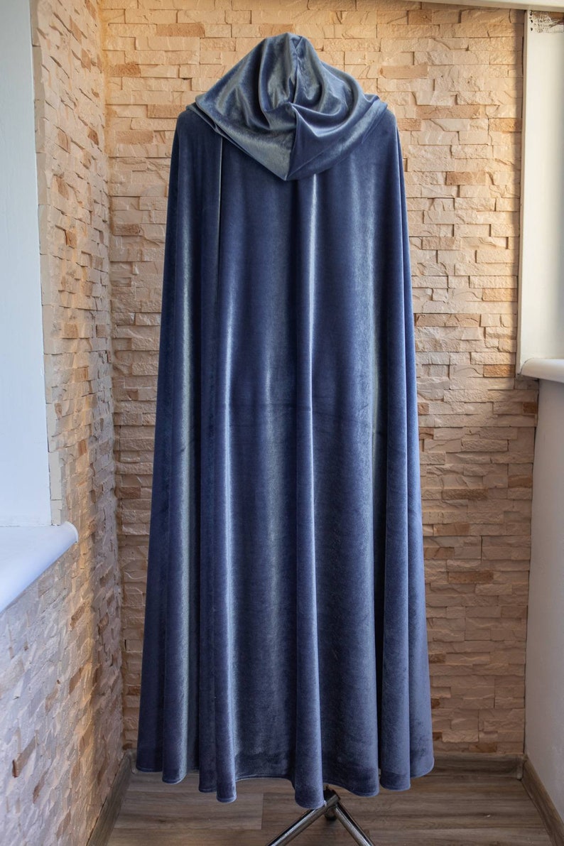 Arwen Undomiel Cape. Еlven Cloak. Cloak With a Brooch to - Etsy
