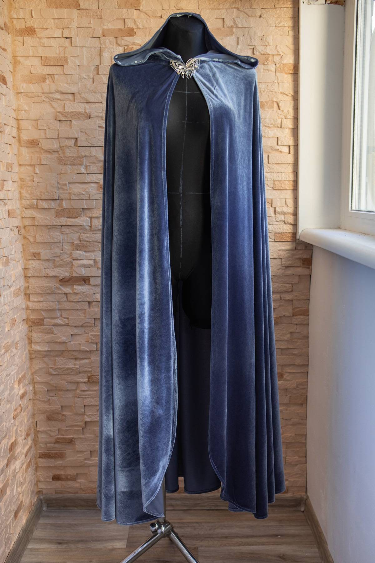 Arwen Undomiel Cape. Еlven Cloak. Cloak With a Brooch to - Etsy