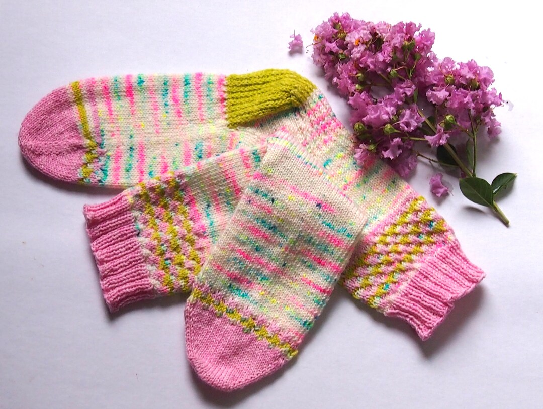 Toe up Sock Knitting Pattern Slipstitch Colour Work Padded Heel - Etsy
