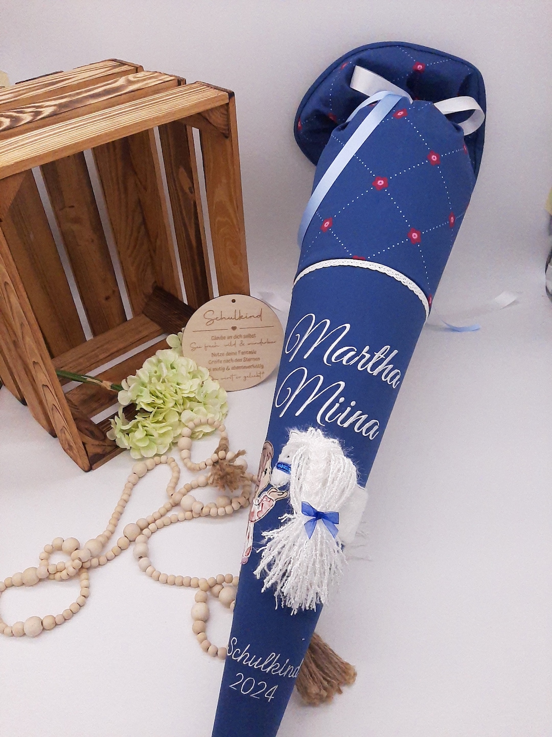 School Cone Horse With 3D Mane, Matching the Step by Step "horse Lima ...