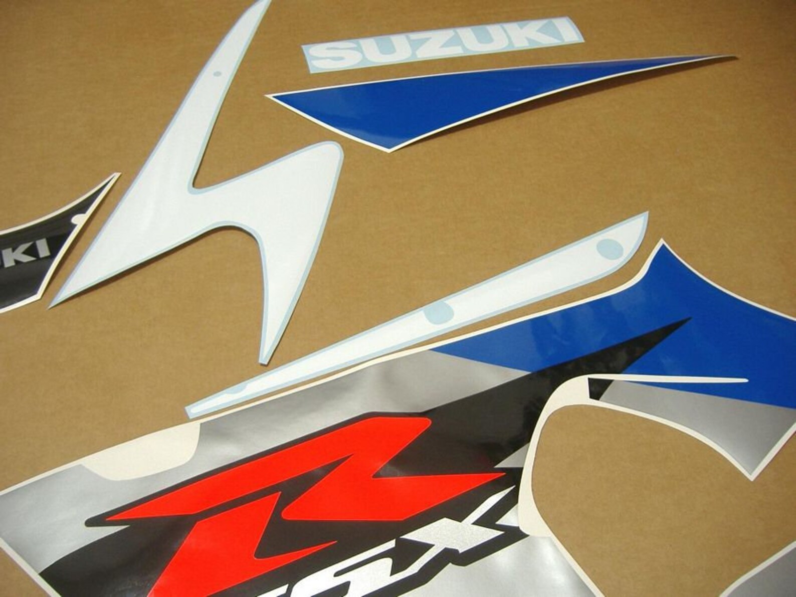 Suzuki GSXR 1000 2002 K2 Full Aftermarket Decals Set Complete ...