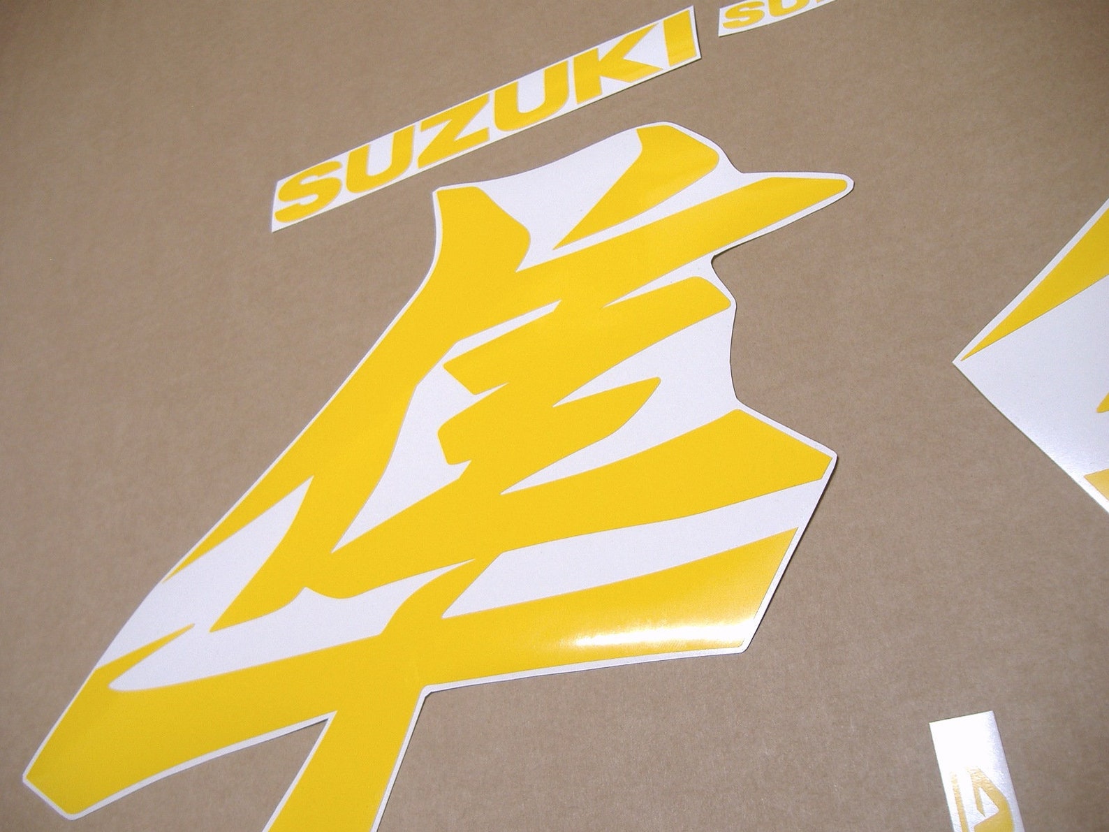 Suzuki Hayabusa 2021 - Onwards Custom Yellow Color Complete Decals Set ...