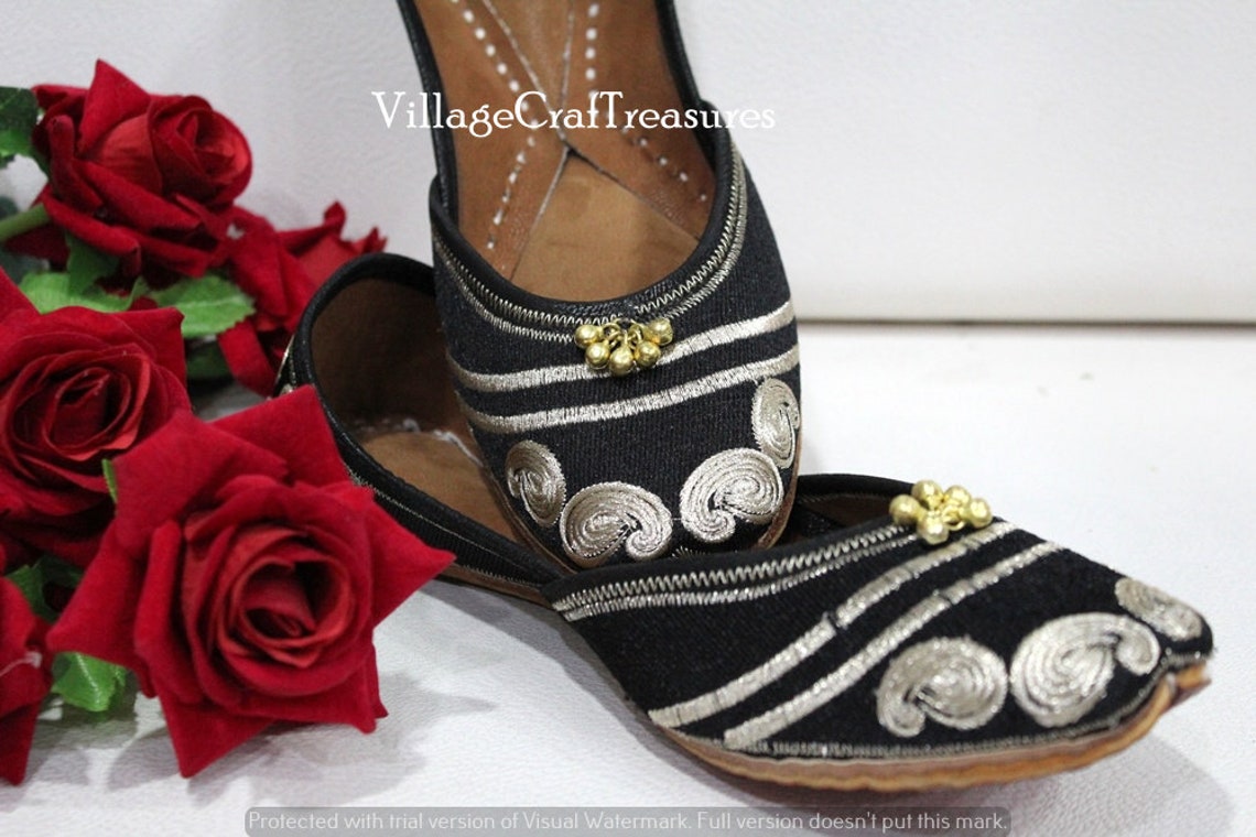 Black Punjabi Jutti for Women Handmade Shoes Indian Shoes | Etsy