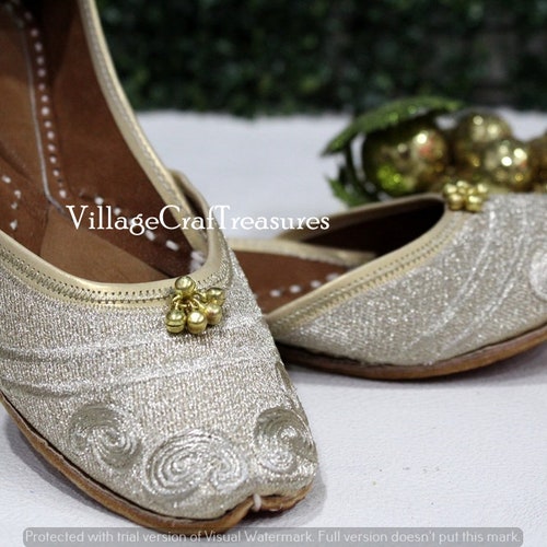 Gold Punjabi Jutti for Ladies Jutti Shoes Punjabi Shoes - Etsy