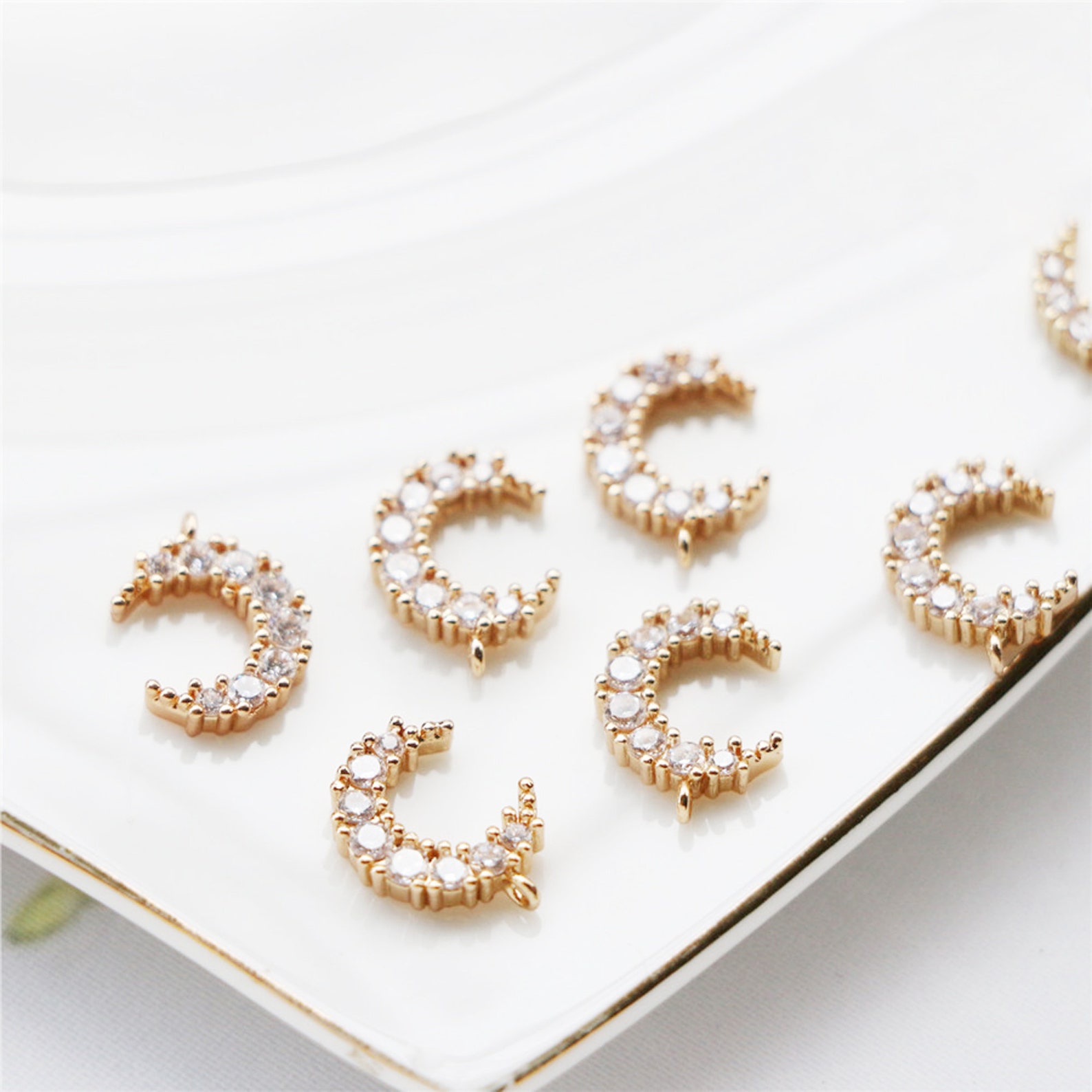 10pcs CZ Pave Charm Zircon Moon Pendant Moon Charm | Etsy