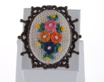 Embroidered ring | Etsy