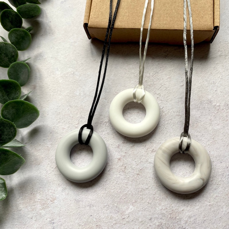 Shell Necklace Donut - Etsy UK