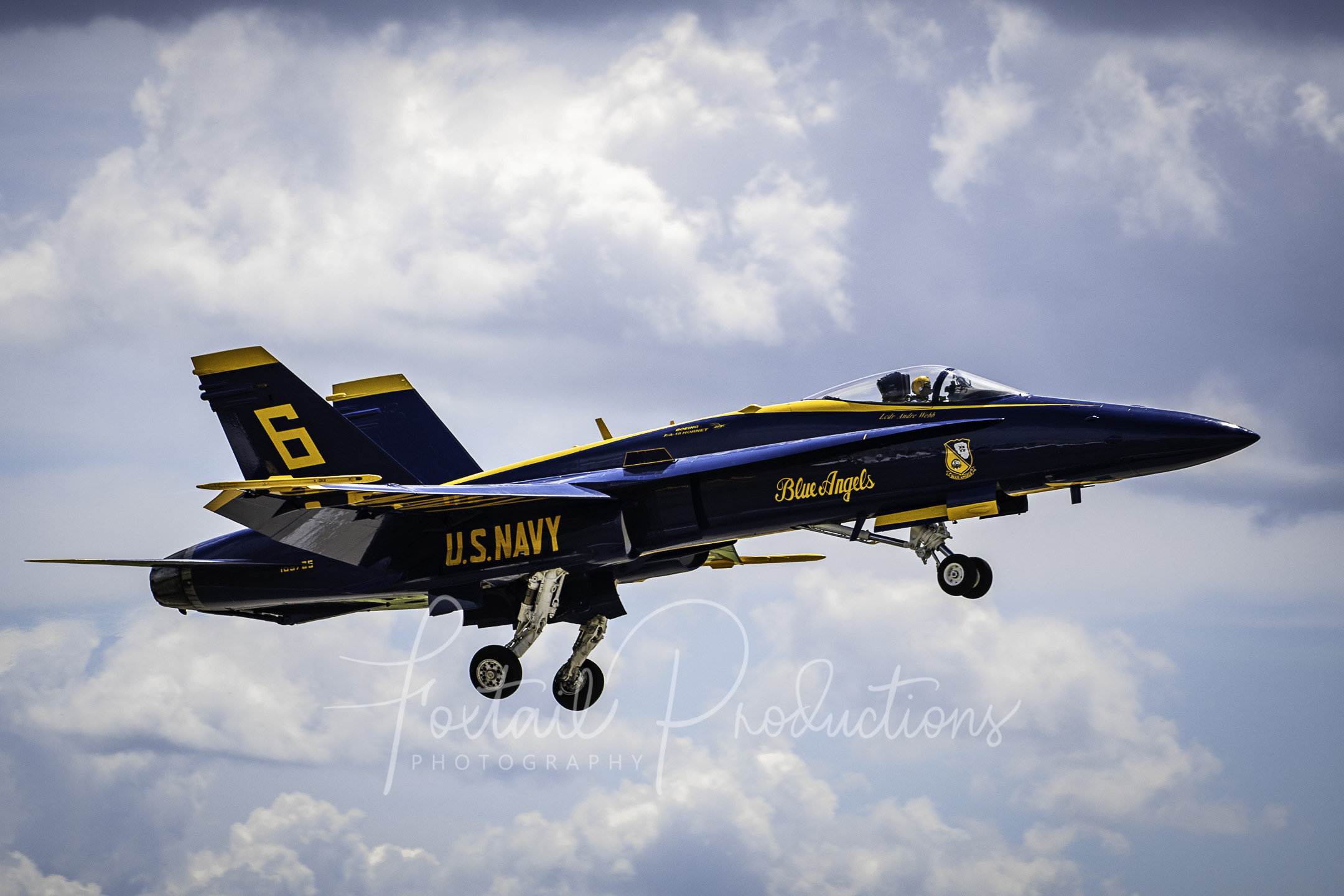 Blue Angels F-18 Hornet Landing Photograph Prints - Airshow Wall Art - Etsy