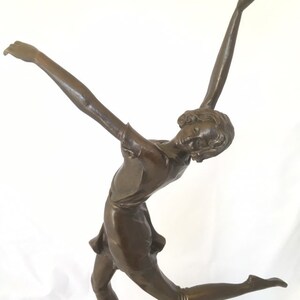 Incredibly elegant hot cast bronze figurine of an Art Deco | Etsy