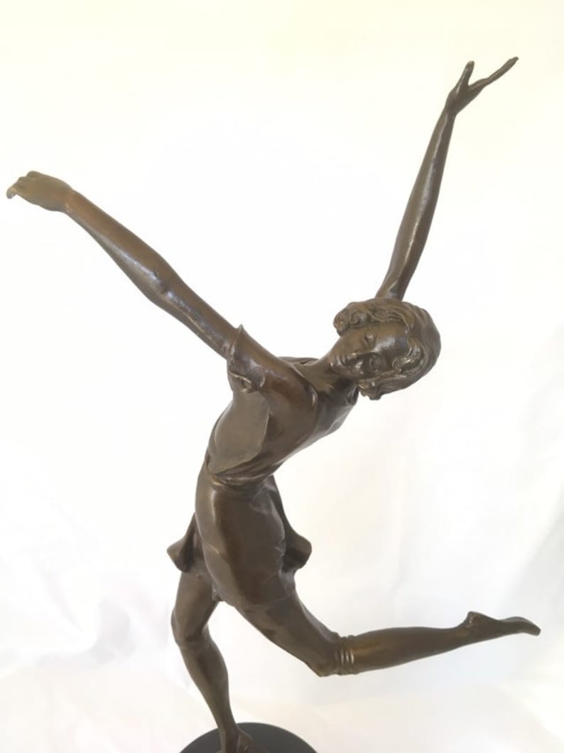 Incredibly elegant hot cast bronze figurine of an Art Deco | Etsy