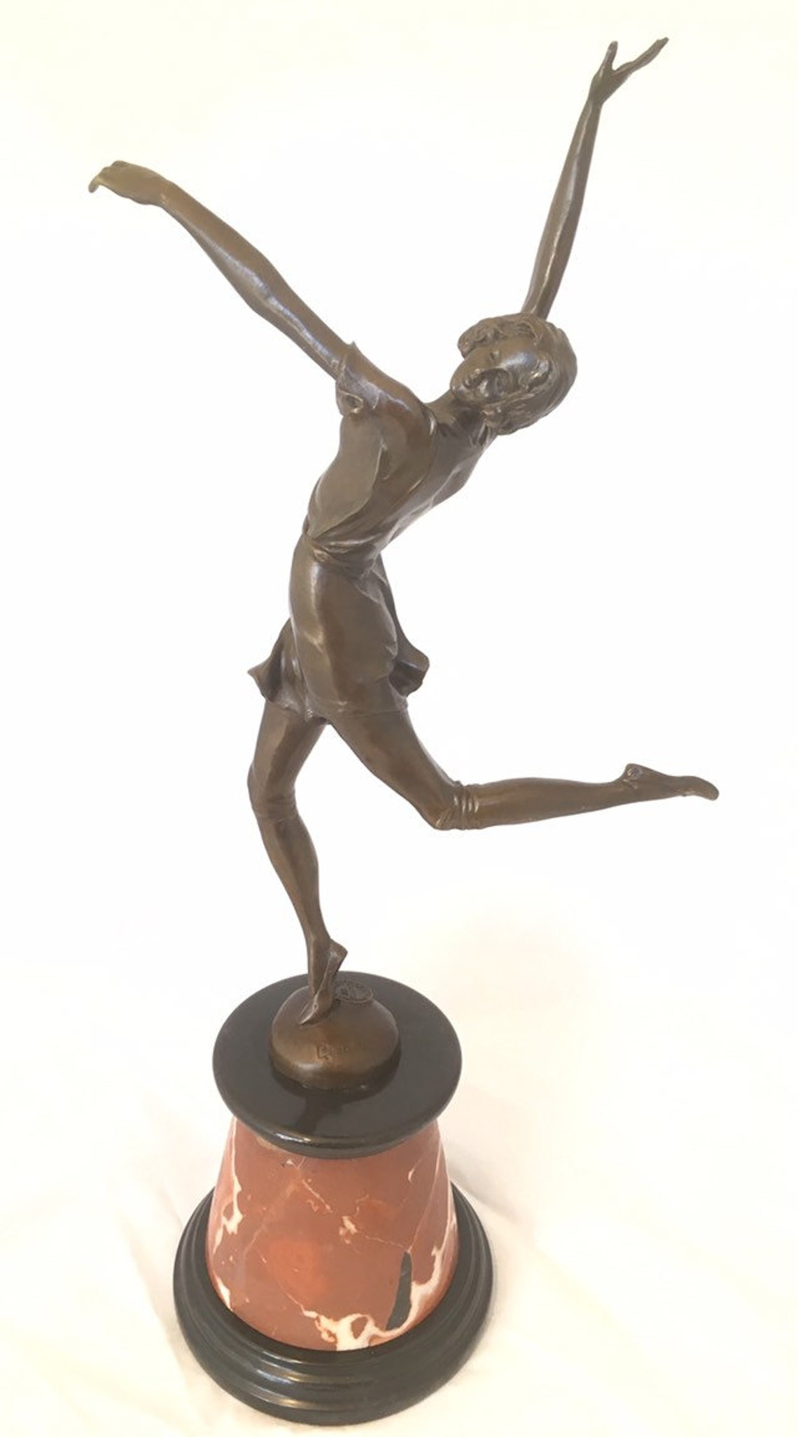 Incredibly elegant hot cast bronze figurine of an Art Deco | Etsy