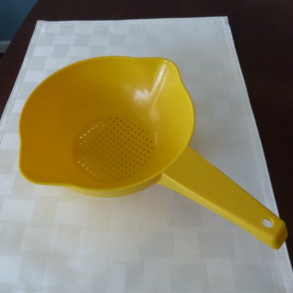 Tupperware Strainer - Etsy
