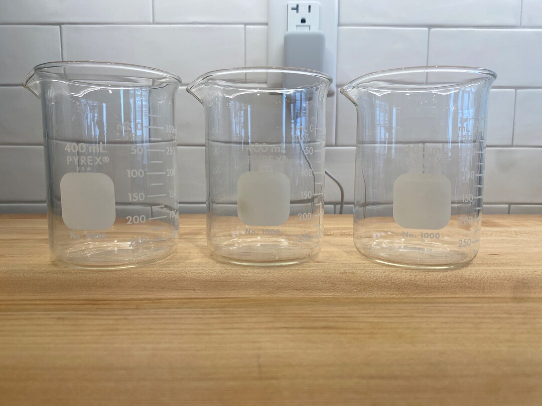 PYREX 450ml Low Form Scientific Beaker W/spout - Etsy