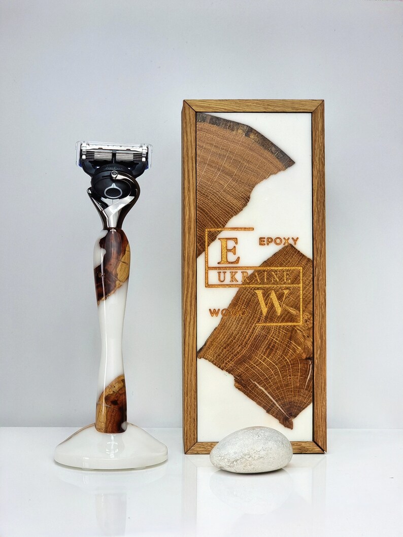 Luxury Wooden White Shaving Kit, Handmade Epoxy Wood Razor Stand ...