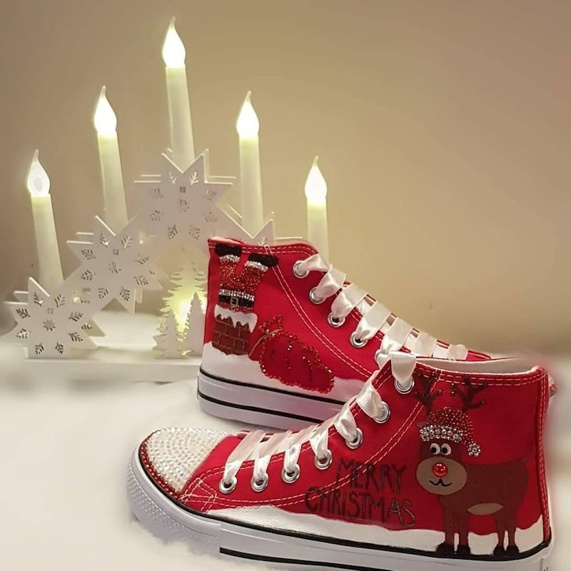 Painted Christmas Shoes - Etsy