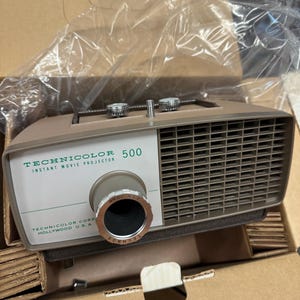 Kodak Technicolor 500 Instant Movie Projector New in Box READ Listing ...