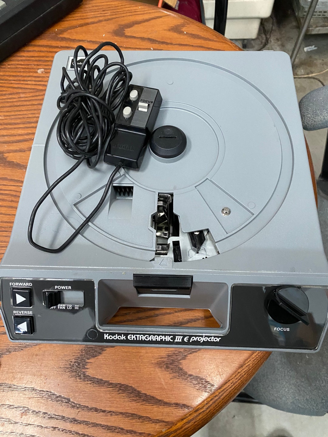 Kodak Ektagraphic IIIE Professional Autofocus 35mm Slide Projector W ...