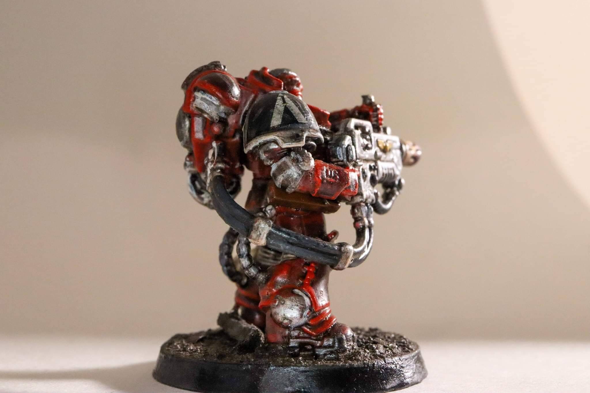 Red Space Marine Mini War Hammer 40k artist Rendition - Etsy