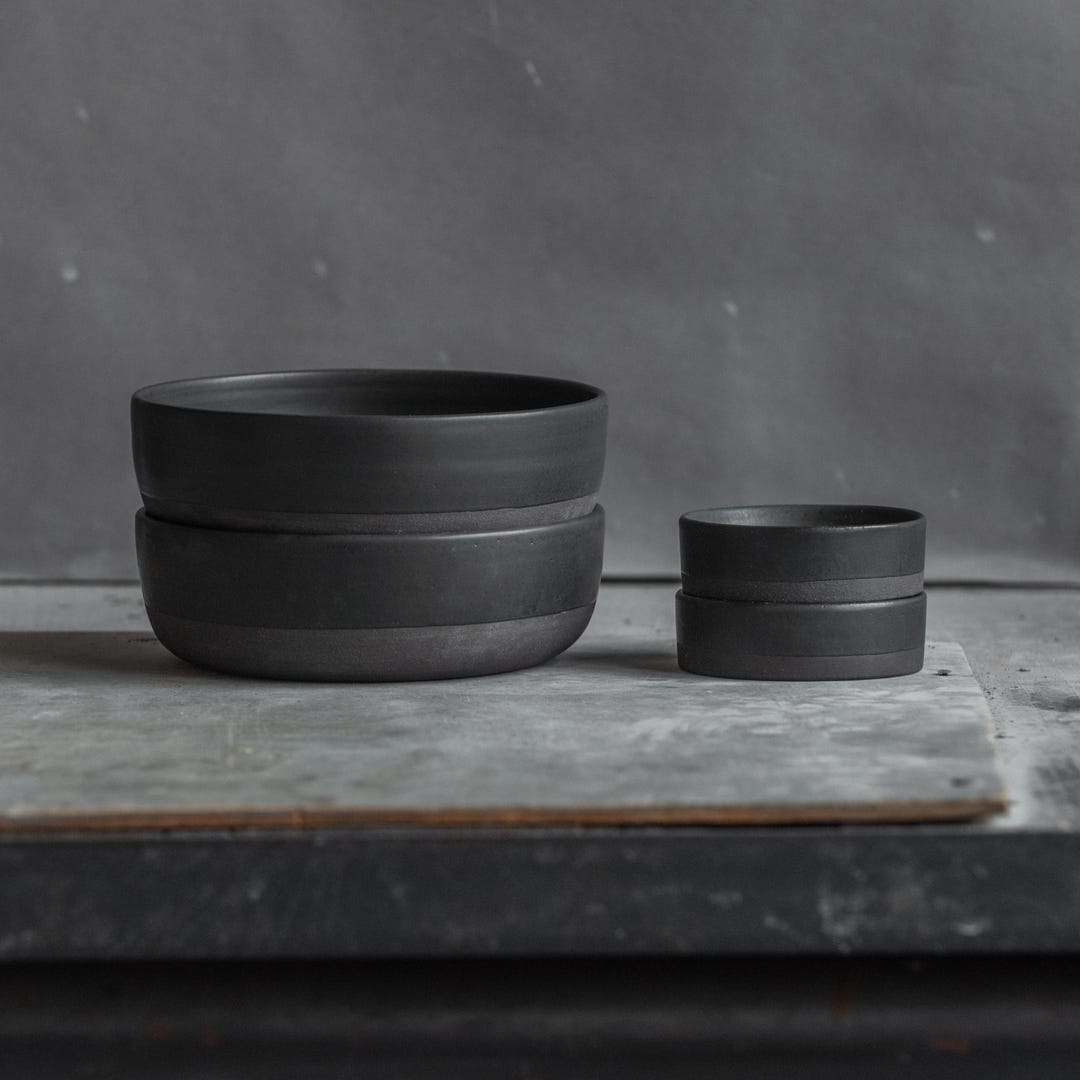 IN STOCK Set of 4 Bowls in Total Black Color, Pasta/breakfast/matt ...