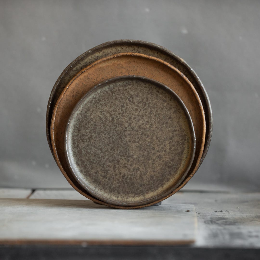 IN STOCK Set of 3 Plates for Every Day in Minimal Design in Greenish ...