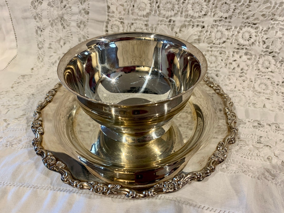 Vintage Oneida Baroque Gravy Bowl With Attached Underplate, Royal ...