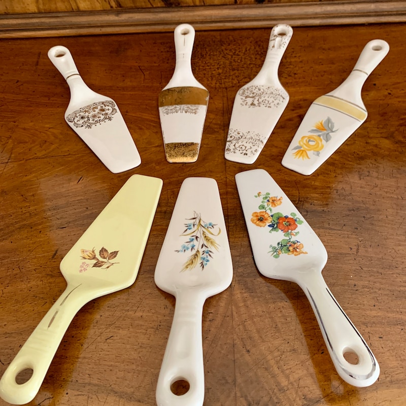 Porcelain Server - Etsy