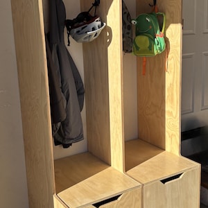 Tidy Lockers With Bench Storage – Woodworking Plans (digital PDF ...