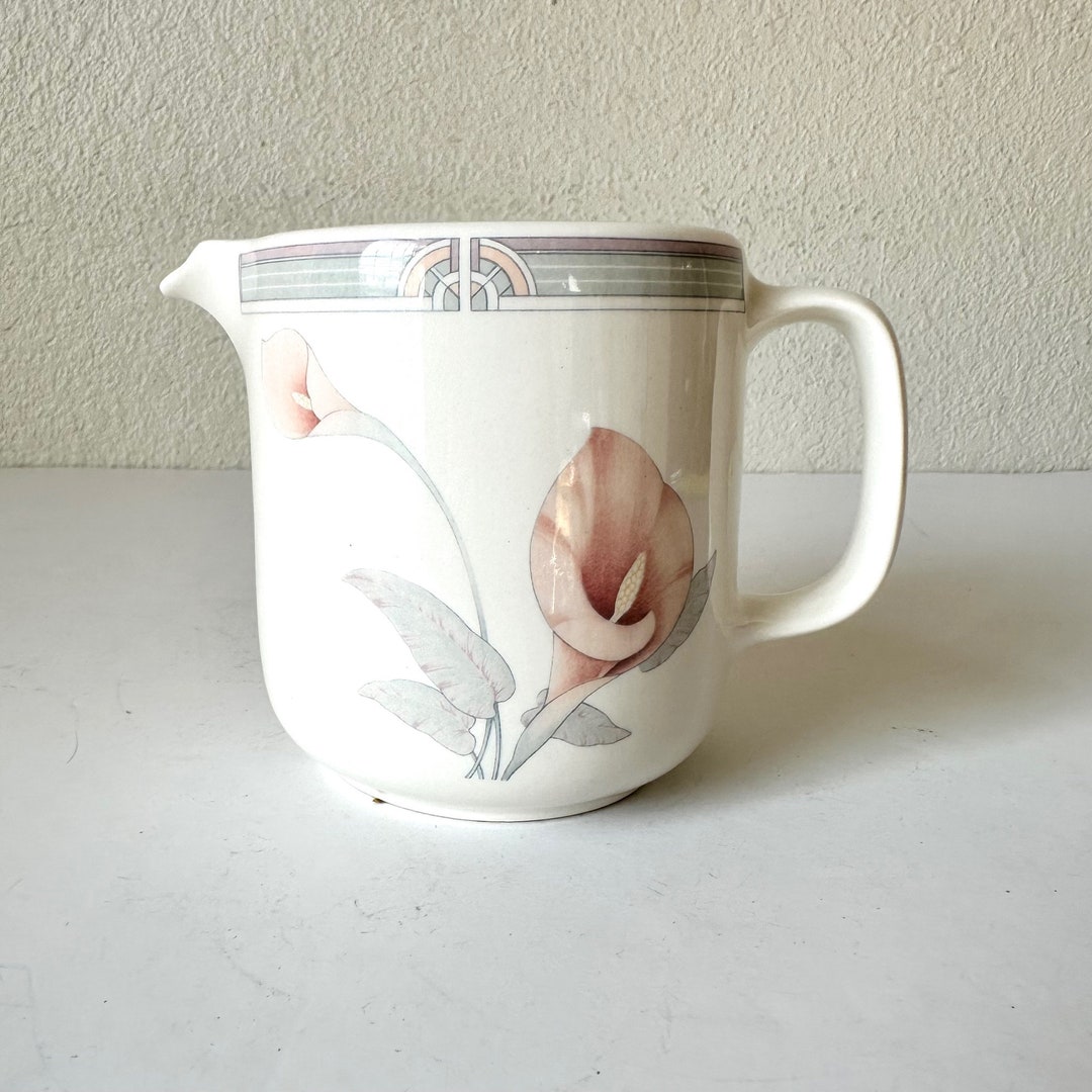 Noritake Eternal Blush GRAVY BOAT PITCHER Keltcraft Misty Isle ...