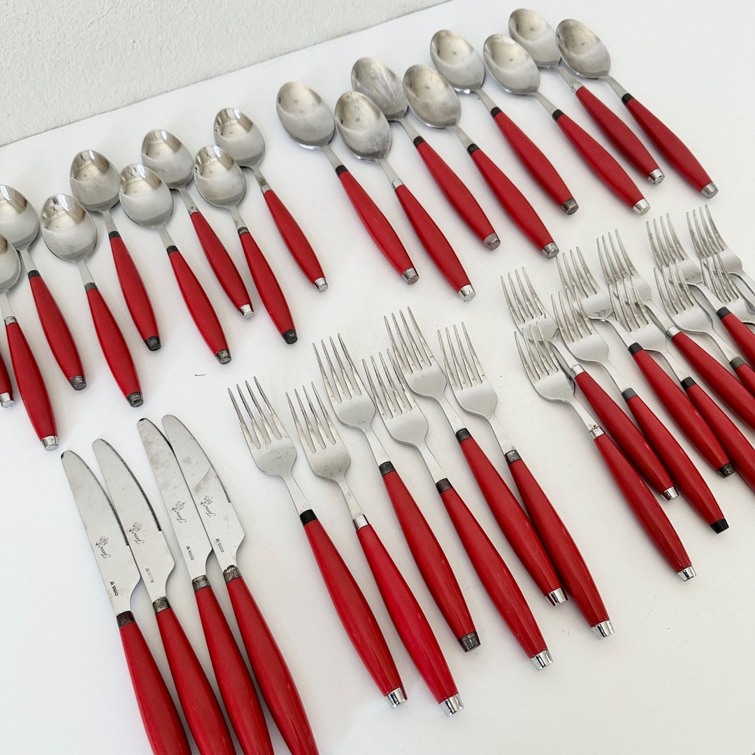 37 Piece Red Fiesta Ware Stainless Steel Flatware Set HOMER LAUGHLIN ...