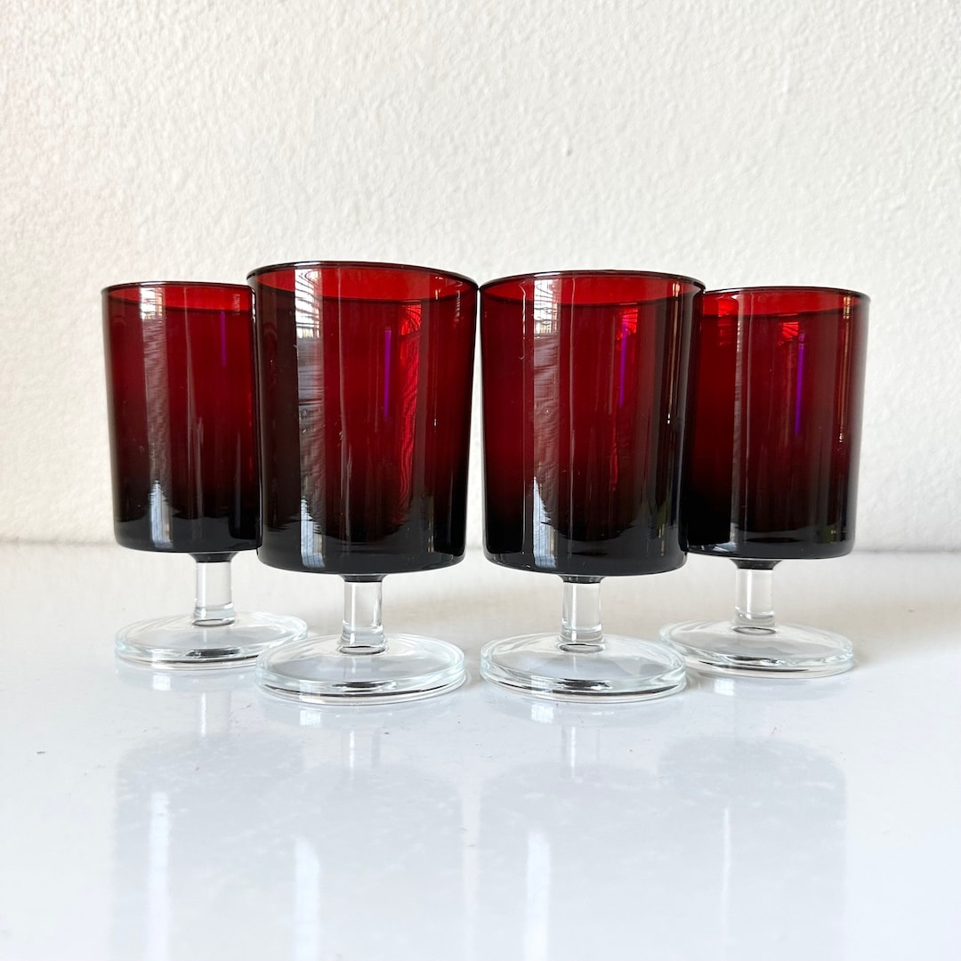 Luminarc Ruby Red CAVALIER 8 Oz Water Goblets Set of 4, Cristal D ...