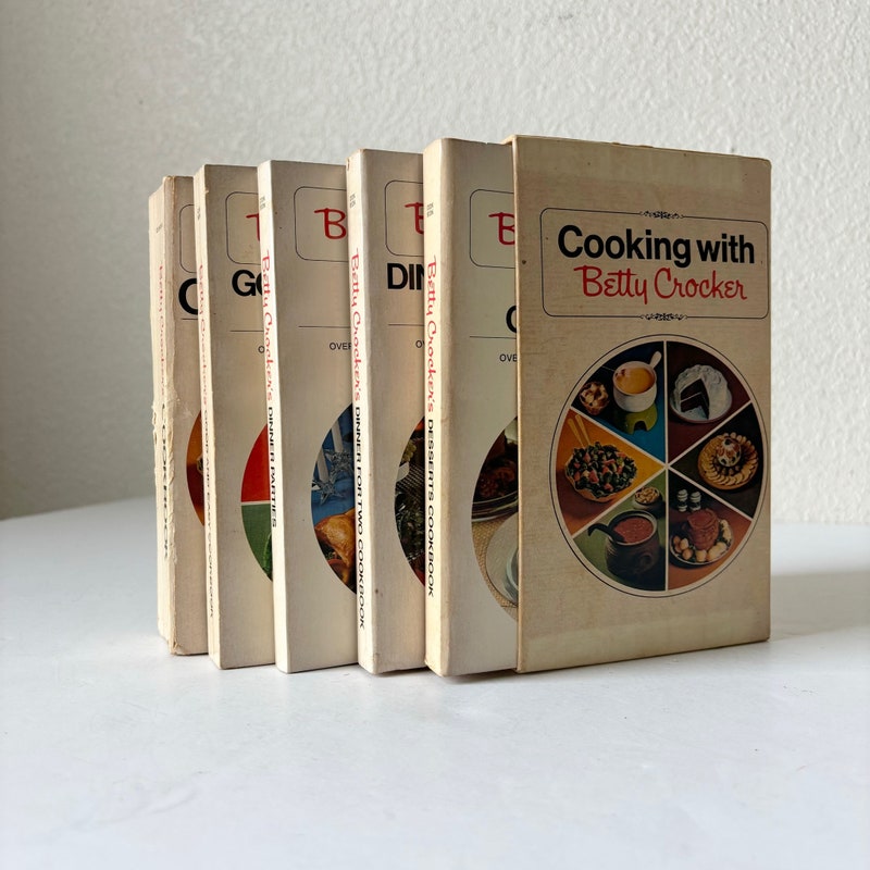 Vintage Cookbook Set - Etsy
