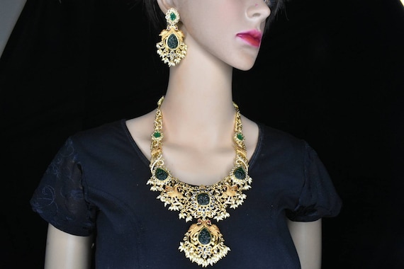 Uncut stones jewellery store