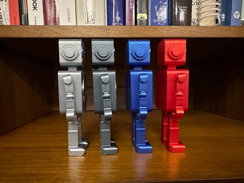 Robot Desk Clock - 3D Printed Unique STEM Decor for Office, Bedroom ...