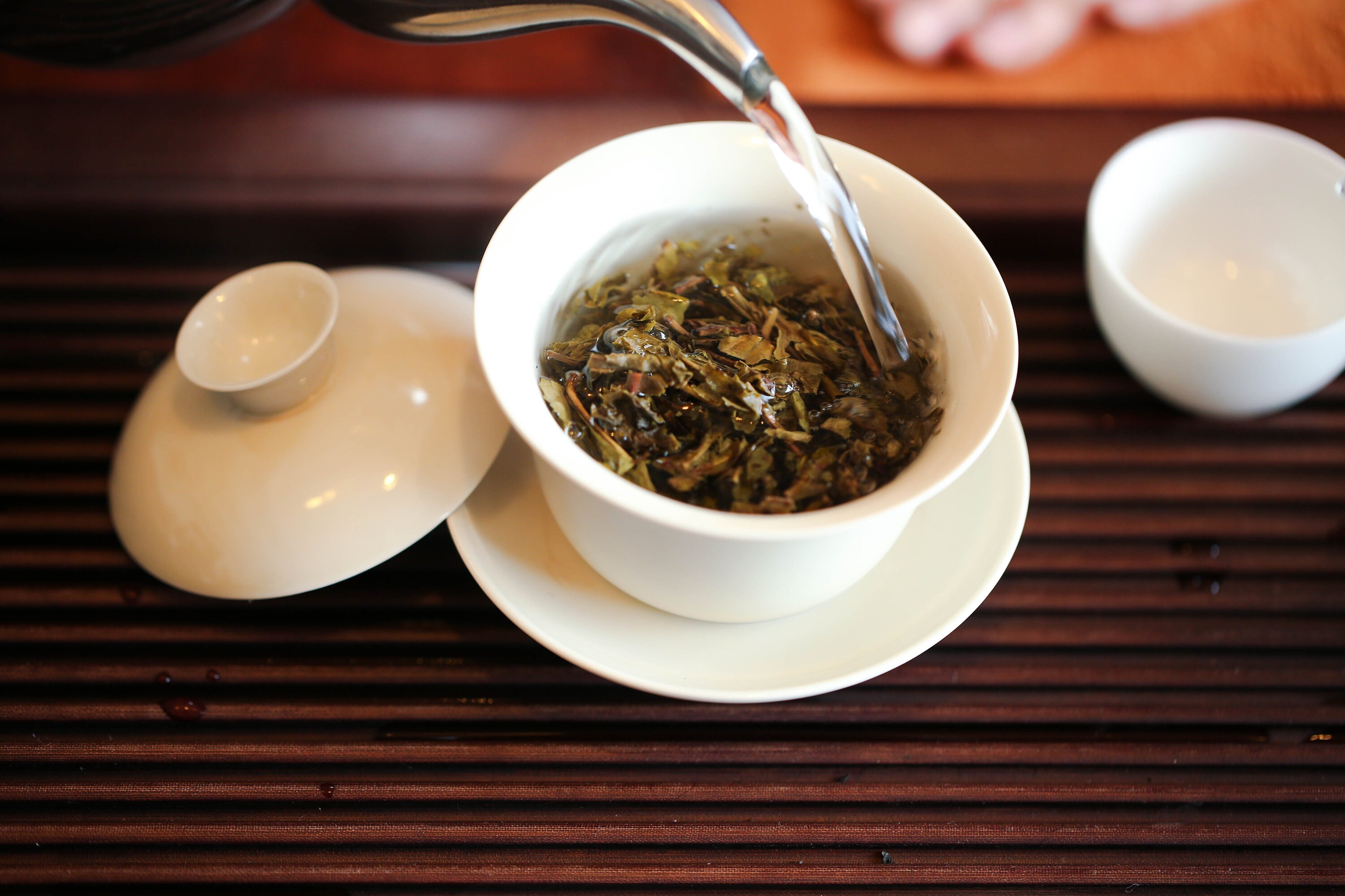 Bangdong Raw Pu'er From 150+ Years Old Forest Pu'er Trees (2019邦东古树岩茶 ...