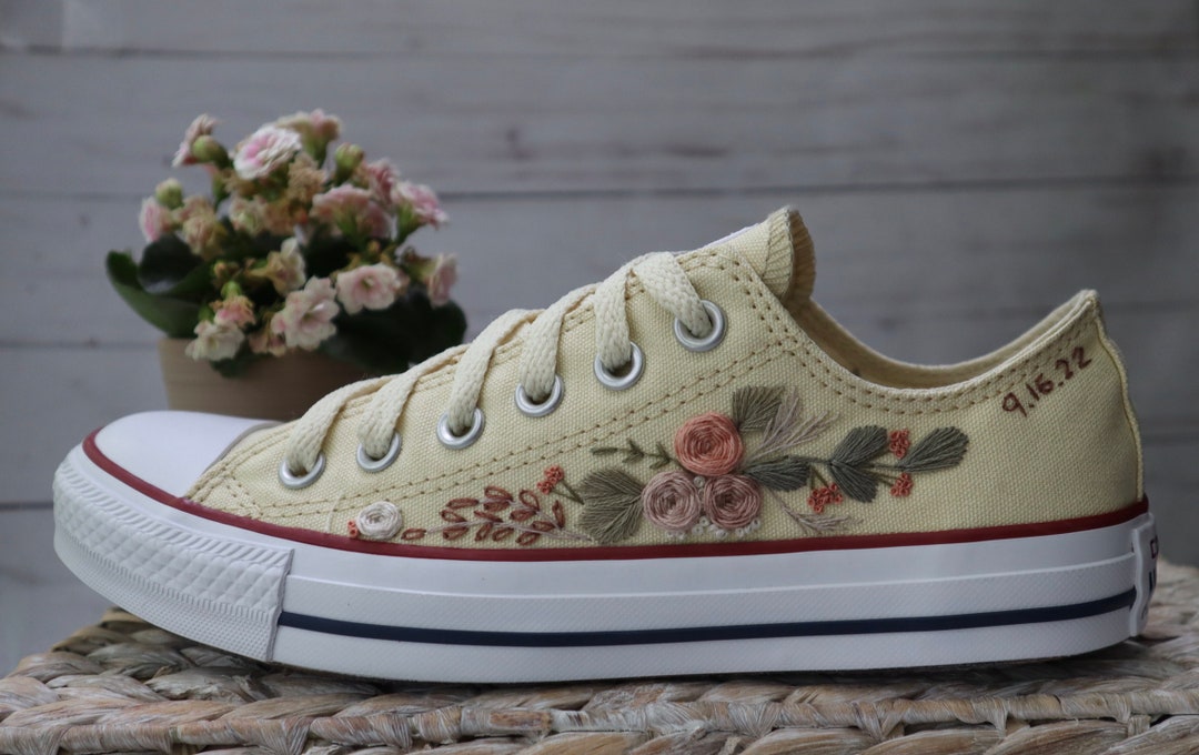 Custom Converse Chuck Taylor All Star LOW Shoes Embroidered by Hand to ...