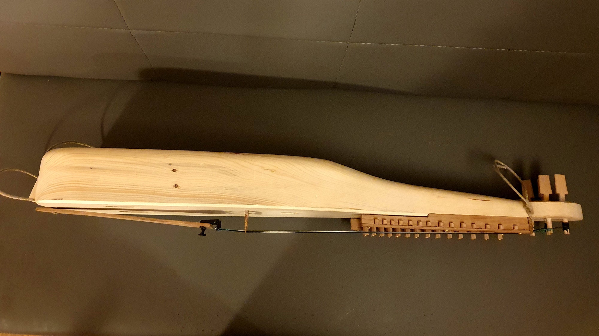 Esseharpa predecessor of Nyckelharpa Like the Moraharpa - Etsy