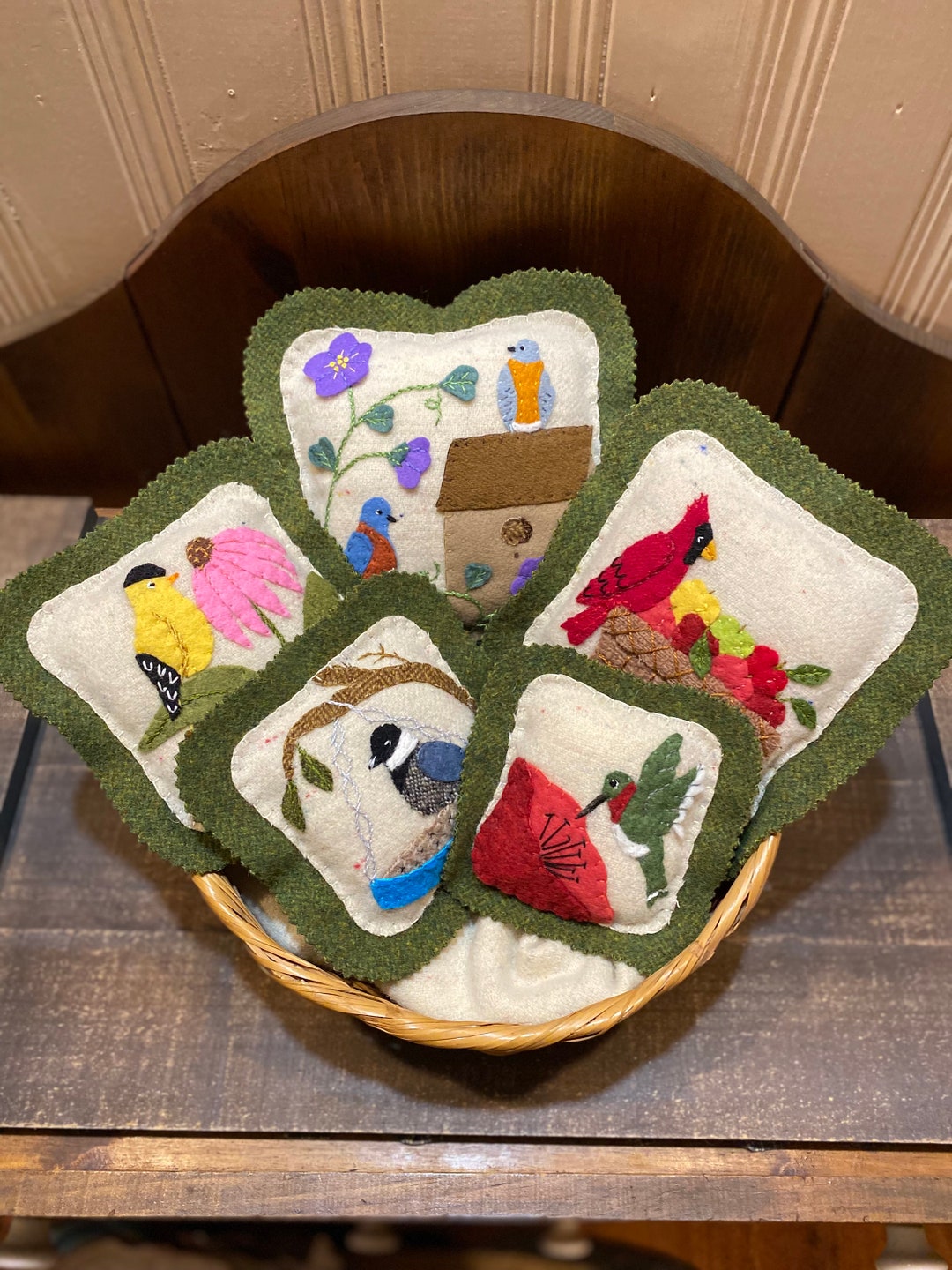 Backyard Birds Bowl Filler - Etsy