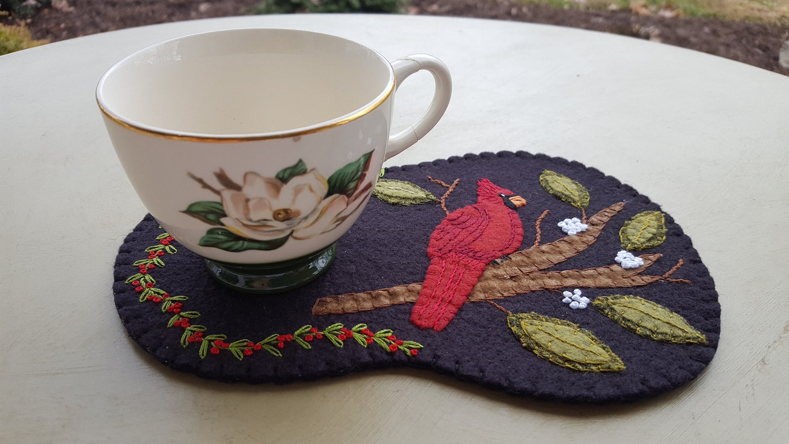 Wool Pattern for a Cardinal Mug Rug - Etsy