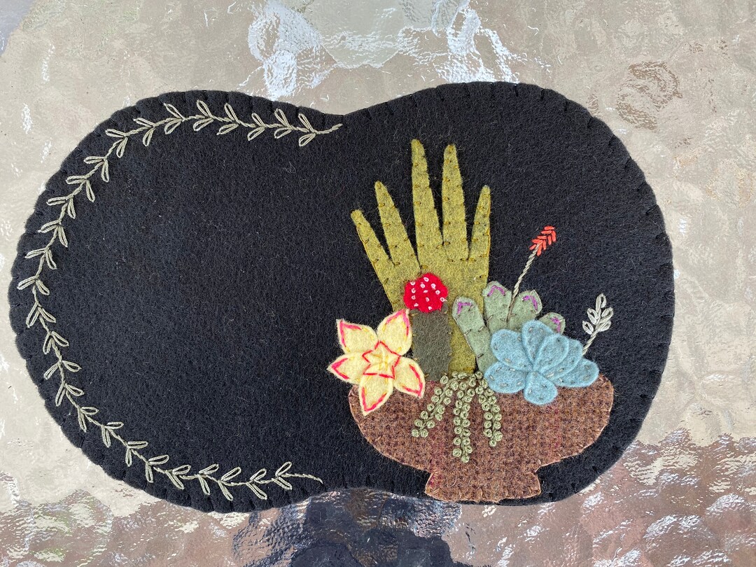 Pot of Succulents Mug Rug - Etsy