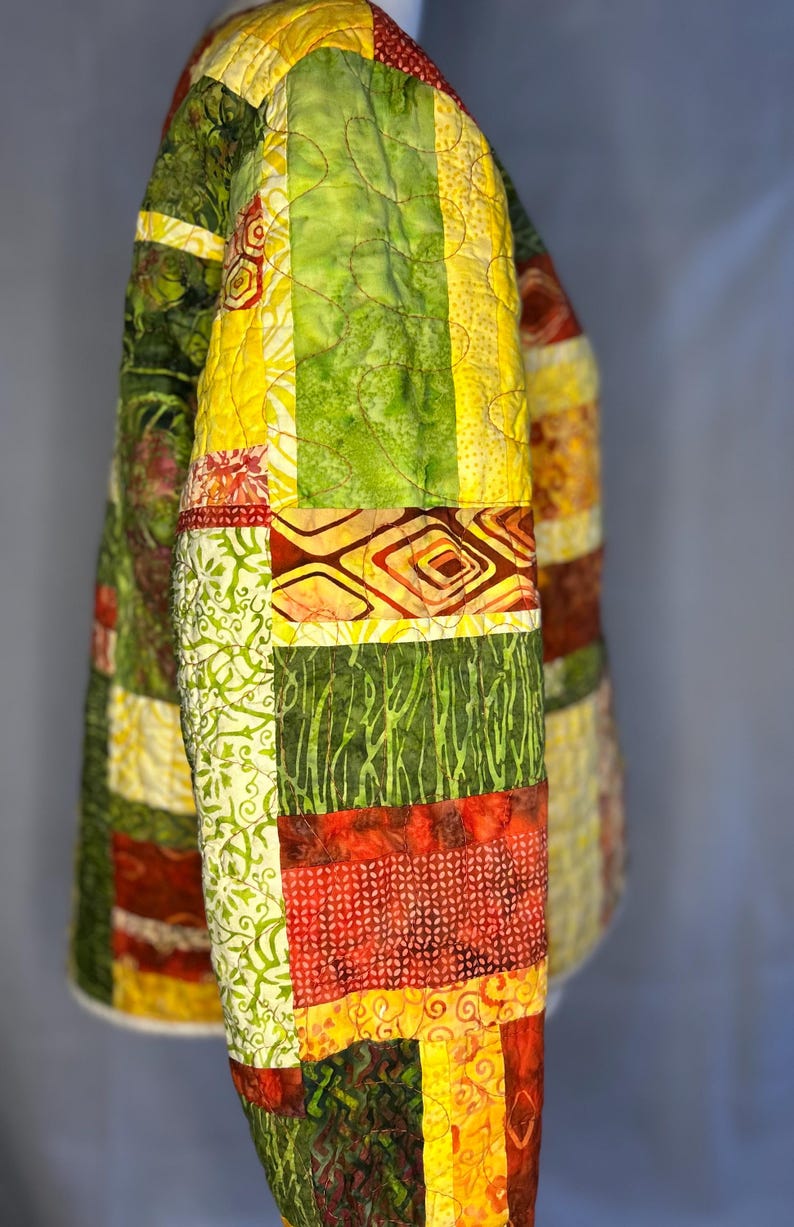Quilted Jacket Handmade - up Cycled Handmade Quilt- Women’s Size Medium ...